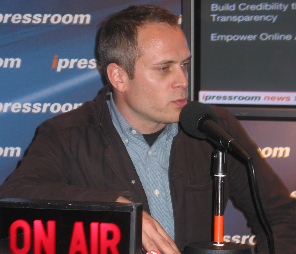 How to Pitch Brad Stone at Newsweek | Eric Schwartzman