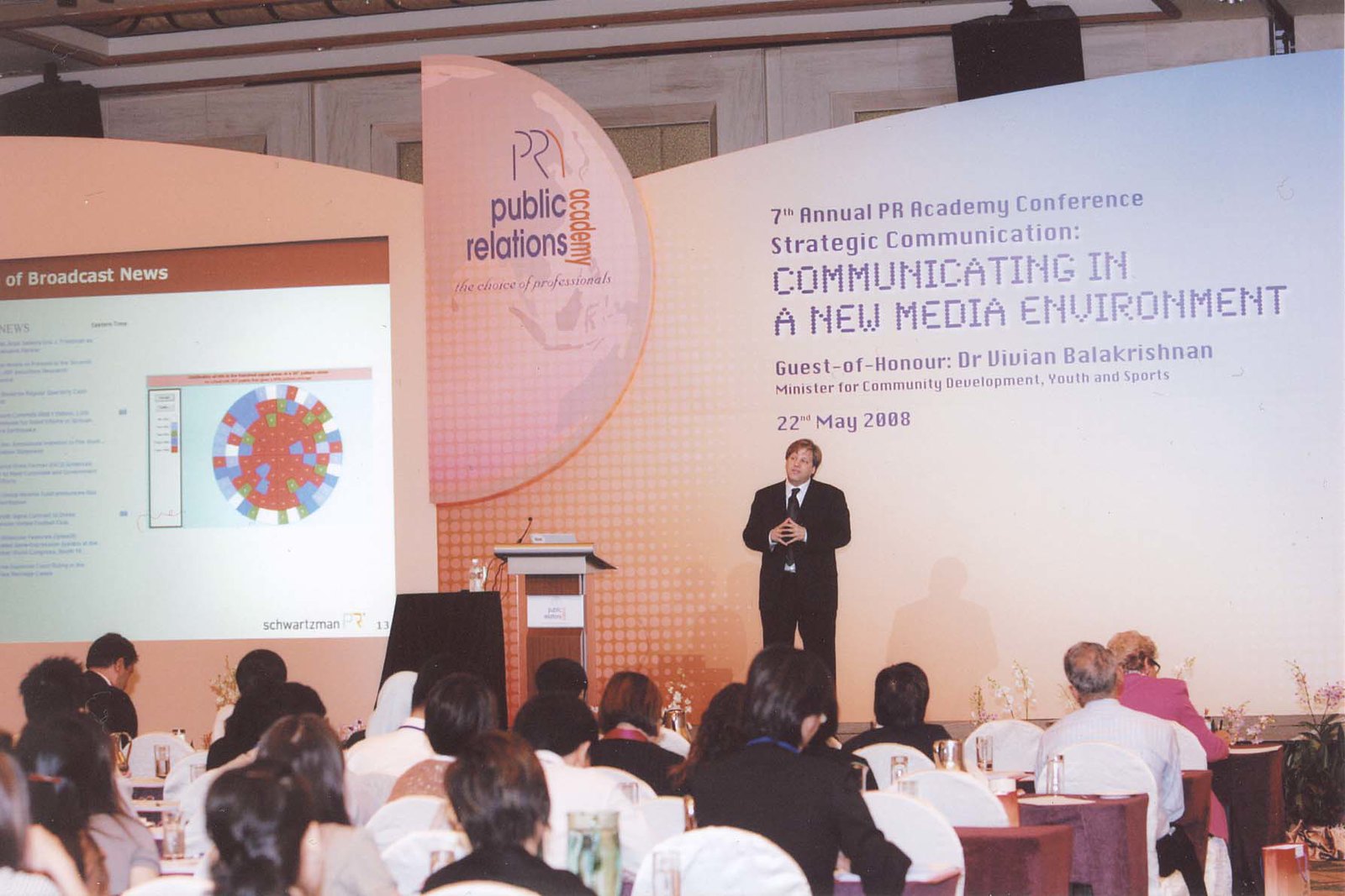 Social Media Public Relations Training in Singapore | Eric Schwartzman